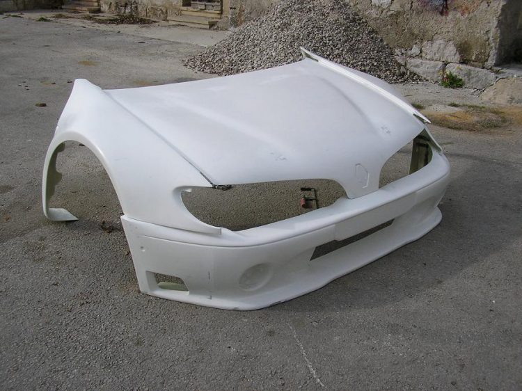 RENAULT MEGANE MK1 MAXI BODY KIT - Classic Performance Parts