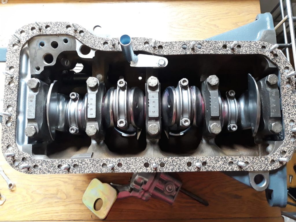 FIAT 128 X1/9 RITMO UNO TURBO PUNTO GT TIPO OIL SUMP PAN STUDS KIT ...