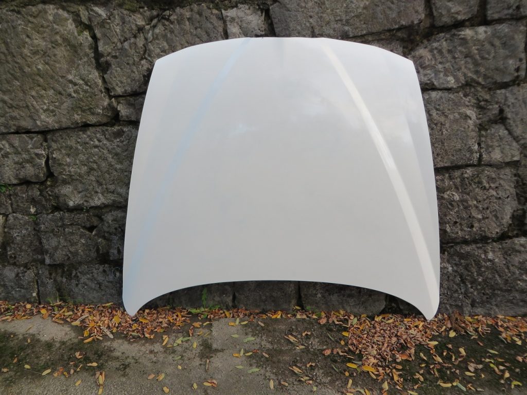 ALFA ROMEO 156 FIBERGLASS FRONT BONNET - Classic Performance Parts