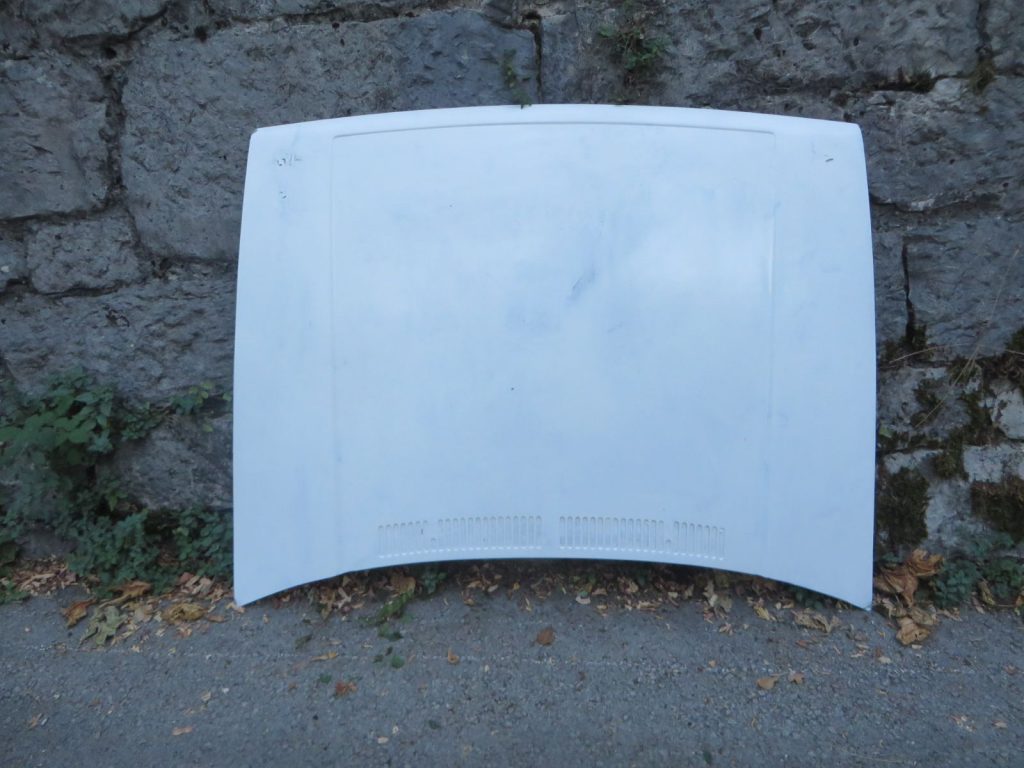 VOLKSWAGEN GOLF MK2 FIBERGLASS FRONT BONNET - Classic Performance Parts