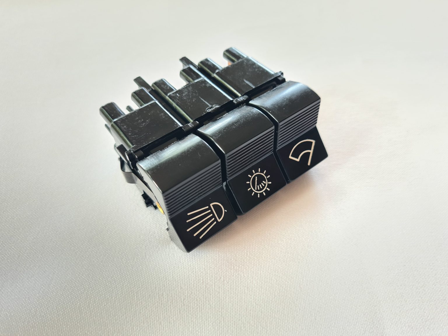 FIAT 124 850 DASHBOARD TRIPLE SWITCH - Classic Performance Parts